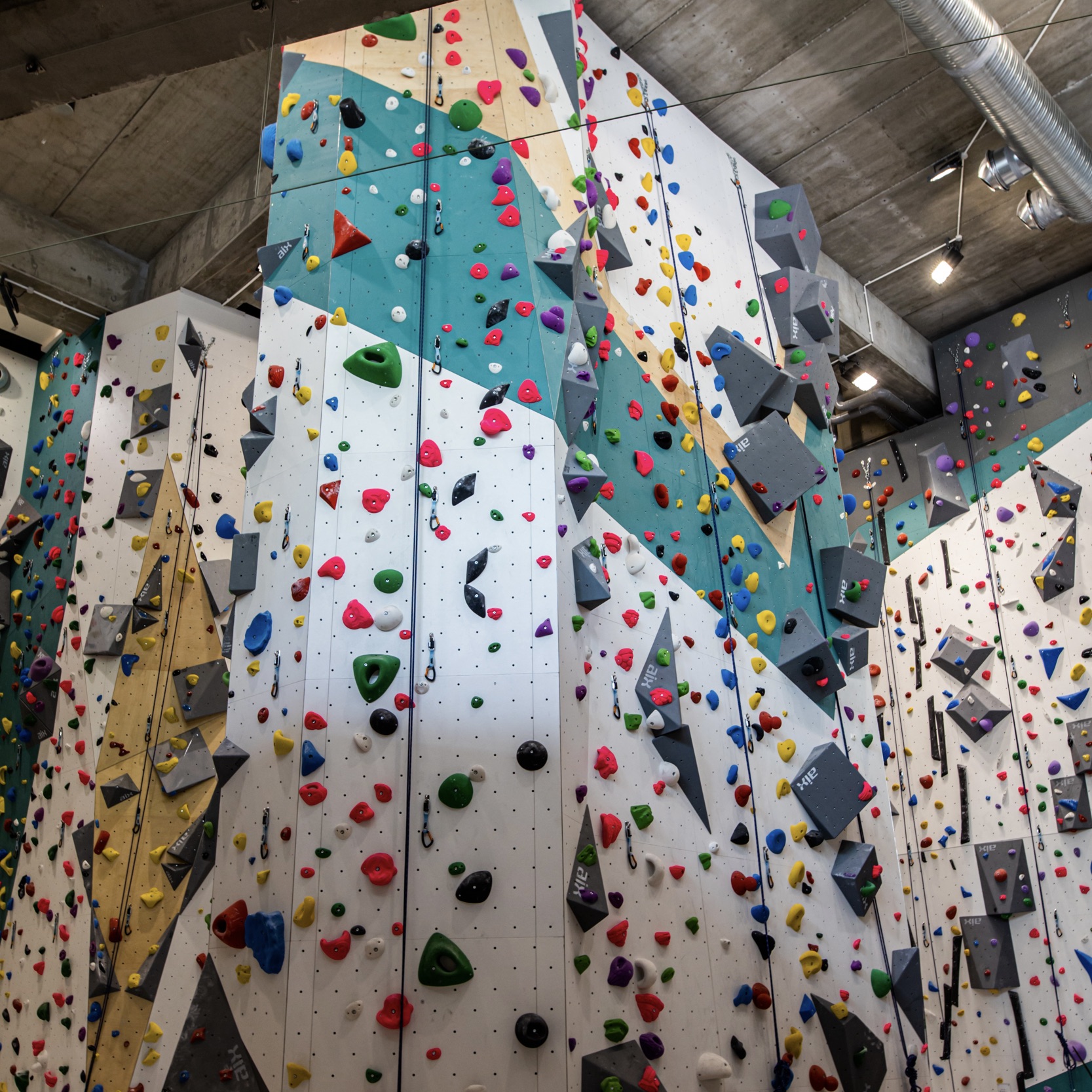 Climb Up Paris-Porte d'Italie salle d'escalade au 13ème